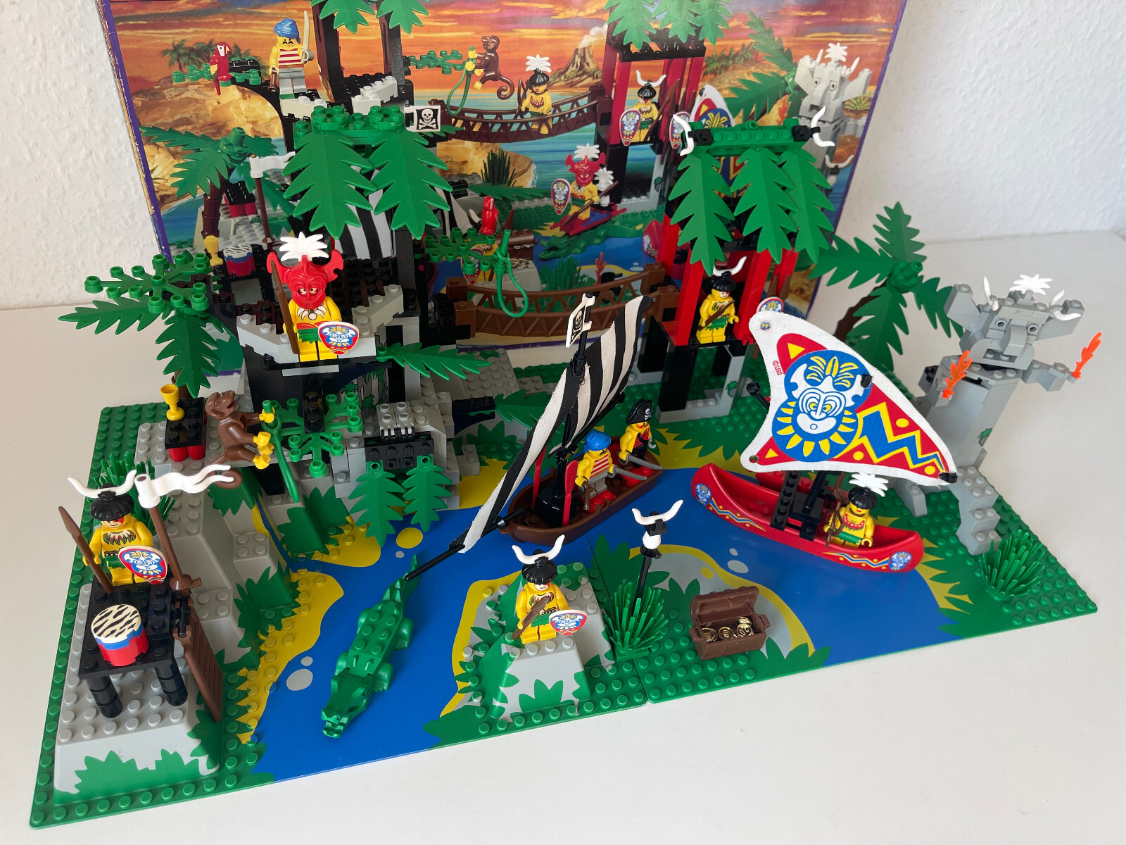 LEGO PIRATES ISLANDERS Enchanted Island (6278) - 100% COMPLETE ...