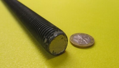 Metric 10.9 Steel Threaded Rod, RH, M20 x 2.5 Pitch x 1 Meter Length, 1 ...
