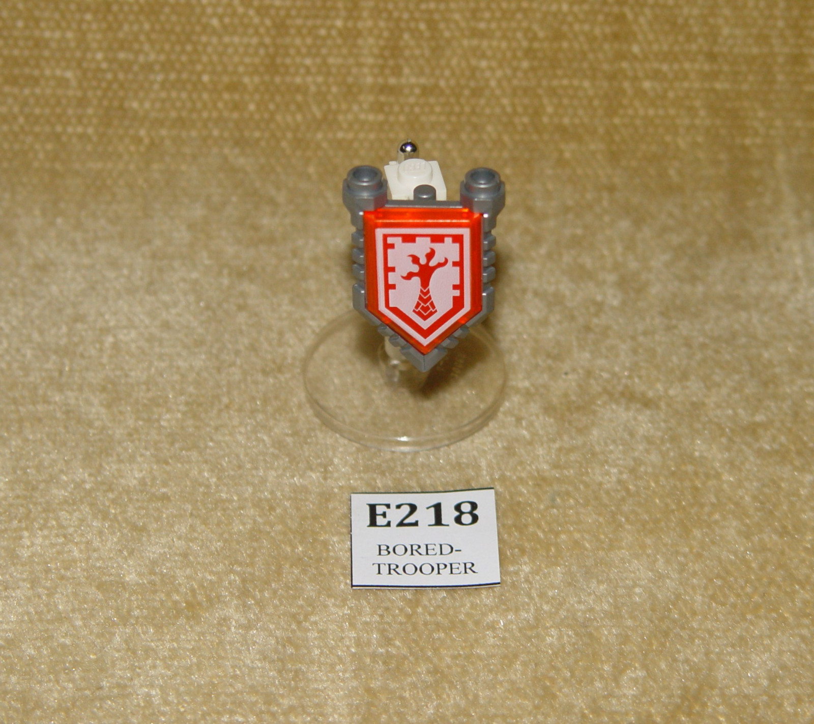 LEGO Minifig, SHIELD ~ CHOOSE YOUR OWN ~ Knights/Forestmen/Islanders ...