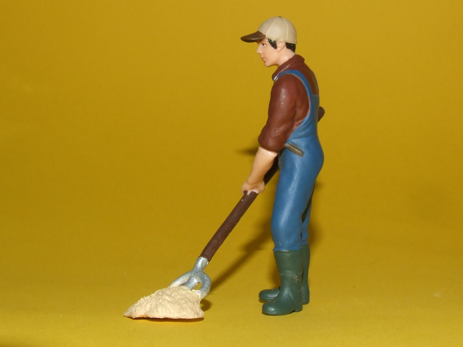 3) Schleich Mensch Mann Bauer mit Forke 13451 top | eBay