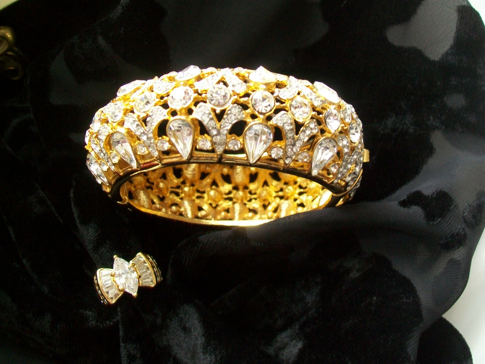 Vintage IVANA TRUMP Couture Ring & Bracelet Set in Go… - Gem