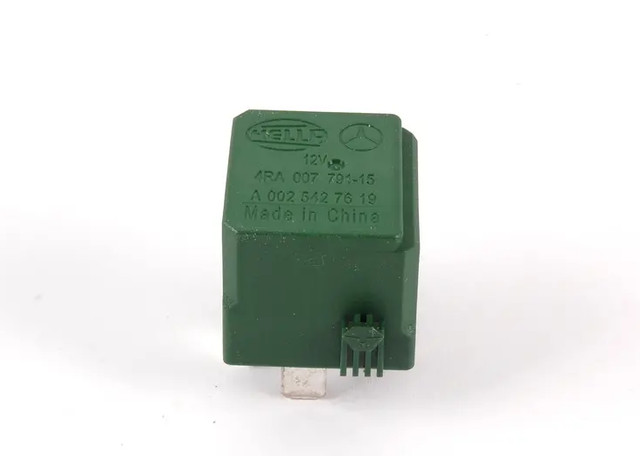 Mercedes-Benz C W204 Slot M Relay A0009828523 Genuine for sale online ...