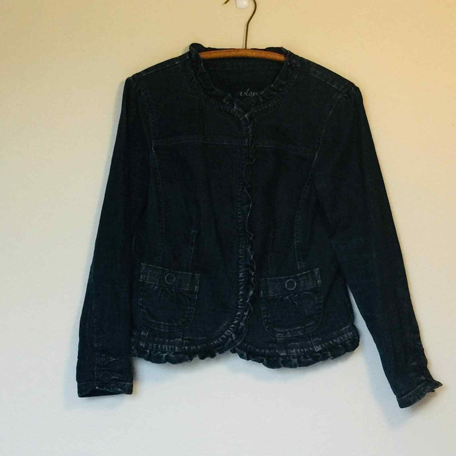 CASLON Denim Jacket Snap Close with Ruffle Trim M - Gem