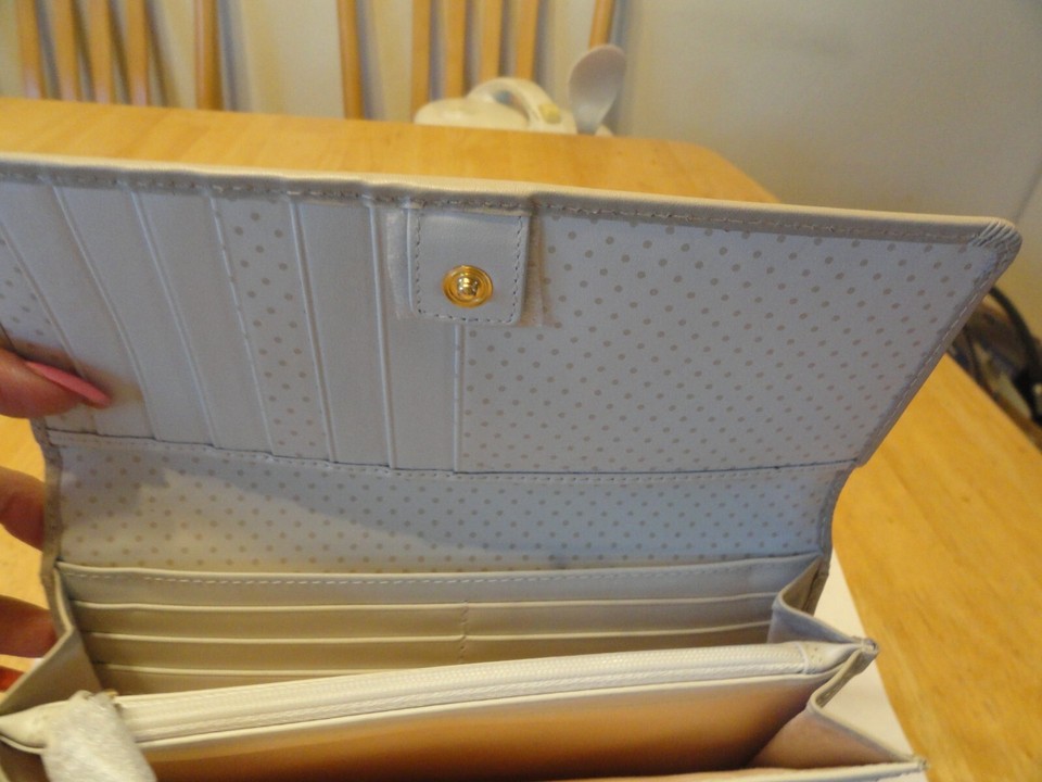 NWT RADLEY LONDON WOMEN'S HERITAGE DOG OUTLINE FLAP OVER WALLET LEATHER ...