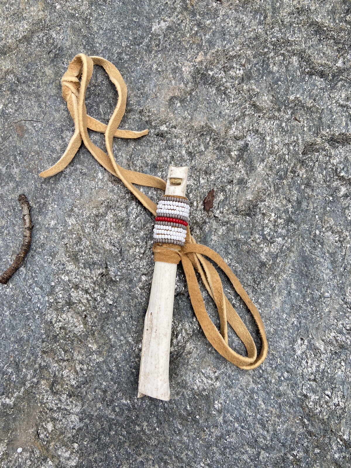 Native American Beaded Eagle Bone Whistle working replica Native Made ...