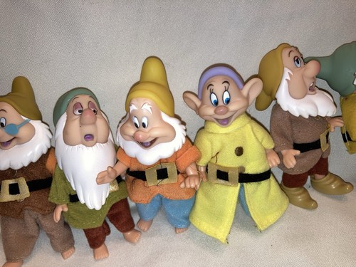 Vintage Disney Simba Toys Snow White's Seven Dwarfs Figures PVC W ...