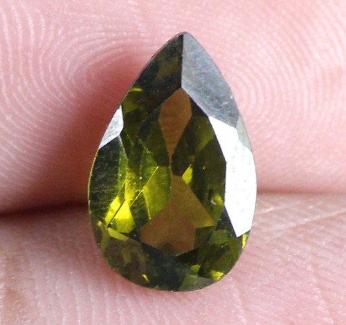 Verde Naturale Tormalina 5 KT / 11 MM Pera Loose Gemma Certificato ...