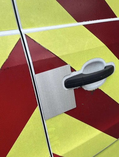TRANSIT CUSTOM 2012 - 2023 REAR BARN DOOR PLATE - SECURITY | eBay UK
