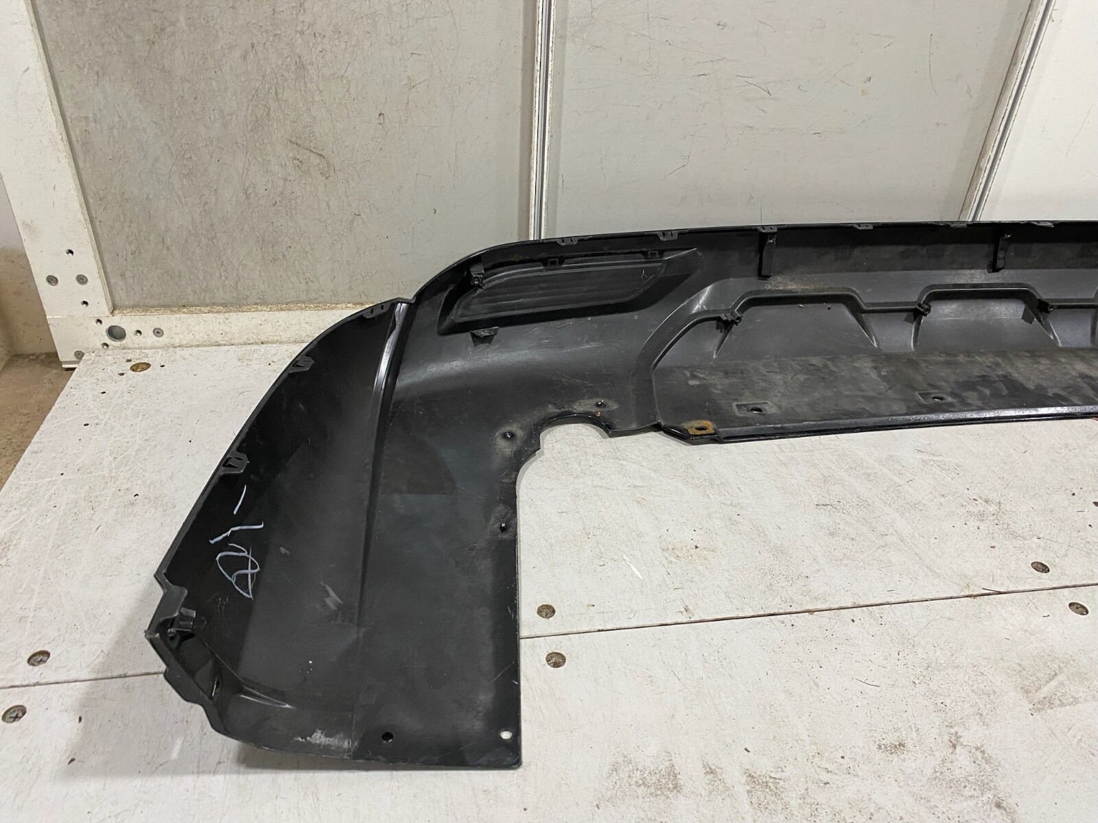 2019-2021 Mitsubishi Outlander Rear Bumper Valance Trim 6410D529ZZ OEM ...