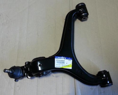 GENUINE BRAND NEW RH FRONT LOWER CONTROL ARM SUITS SSANGYONG REXTON ...