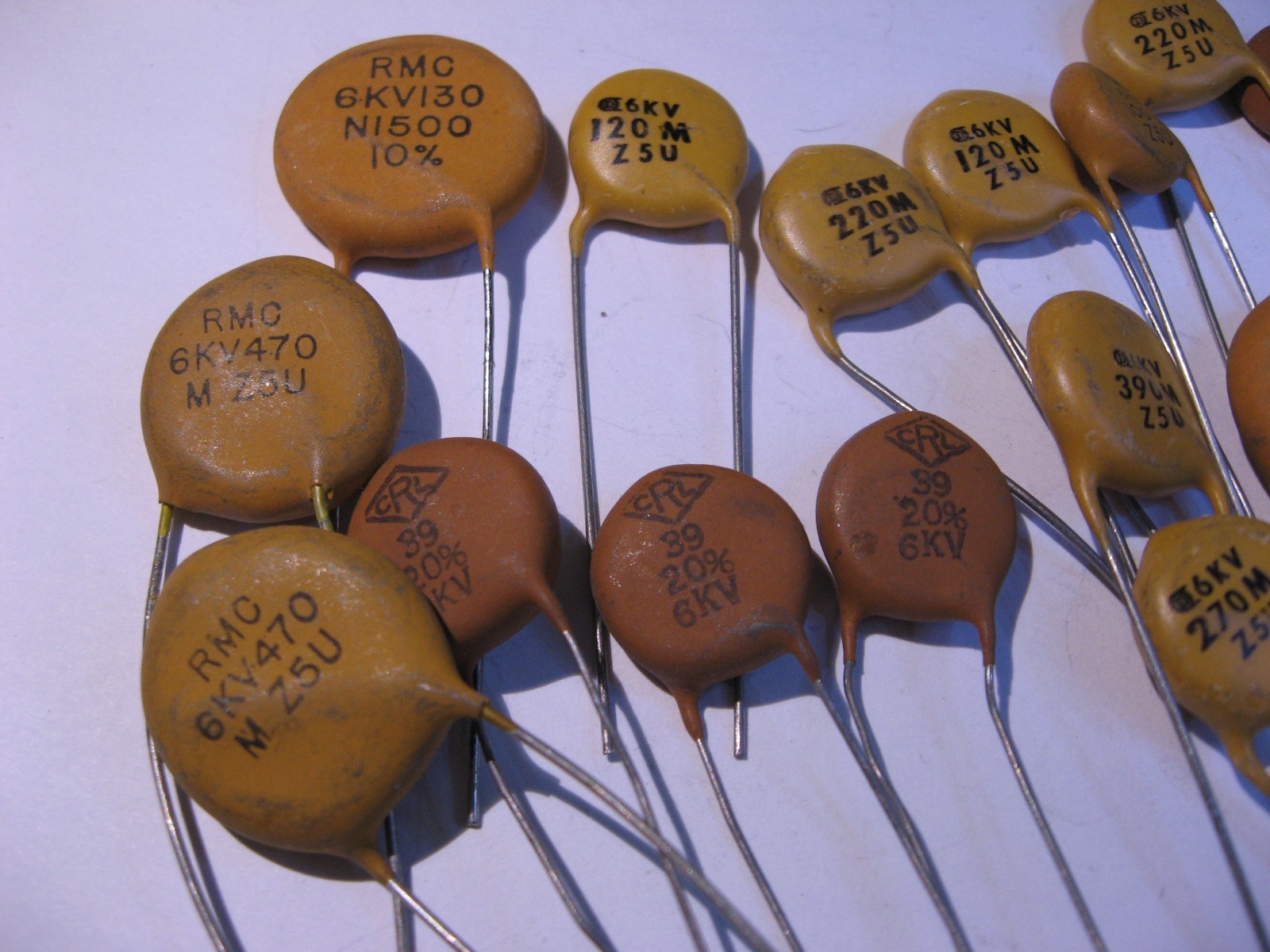 Capacitor Ceramic Disc 6000V 6KV Assorted Grab-Bag - NOS Lot of 20 | eBay
