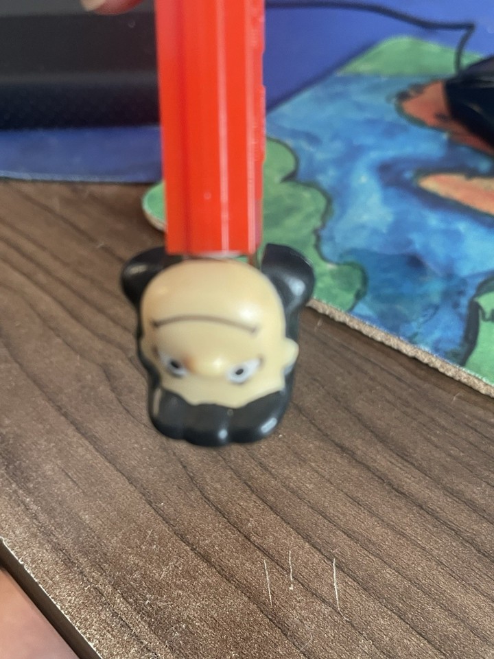 HTF RARE WHITE EYED LUCY FROM PEANUTS Pez Dispenser Thin Feet 3.9 ...