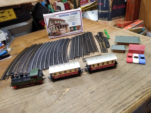 Vtg HO Train Lot Marklin Locomotive w/Cars Life Like Gen Store ...