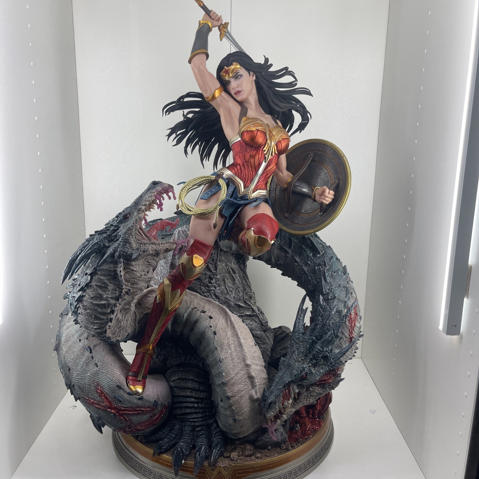 Dc Comics Wonder Woman VS Hydra Statue Prime 1 Studio Exclusive | eBay