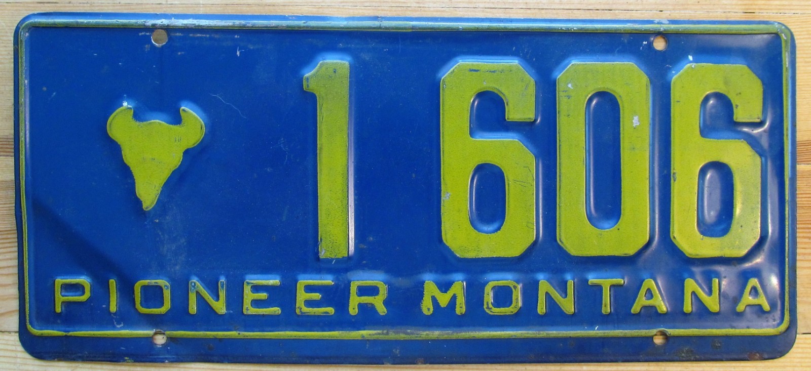 Montana 1950's-1960's PIONEER BISON HEAD LOGO License Plate NICE ...