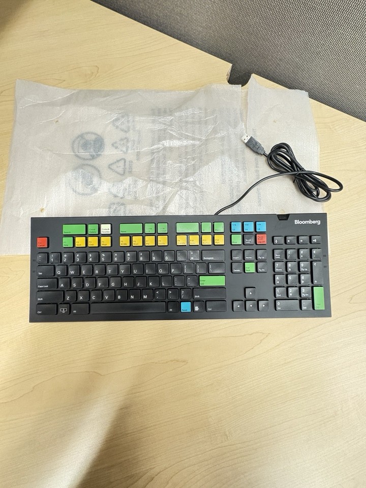 Bloomberg STB100 Wired USB Black Keyboard, Tested - Like New Condition ...