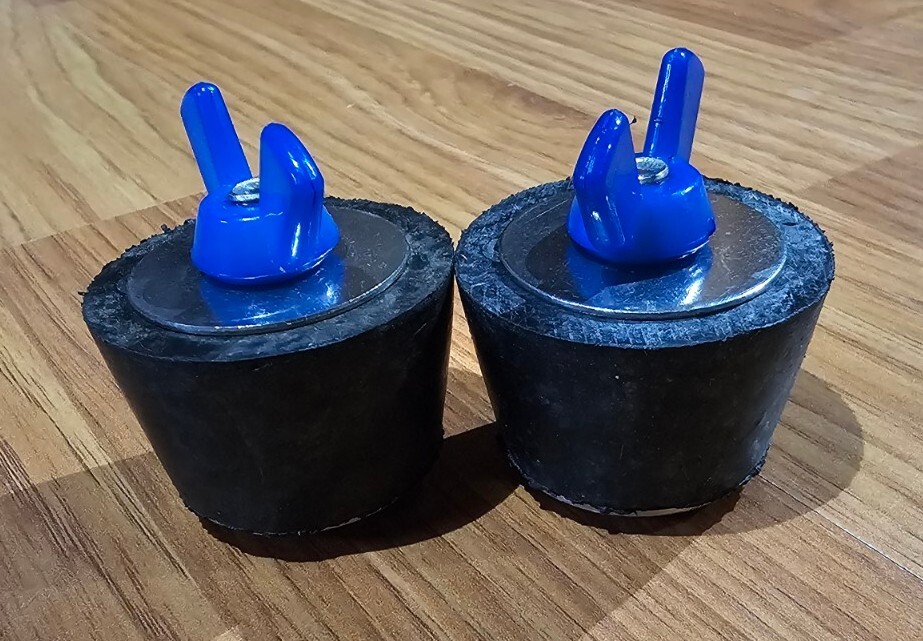 Lot Of 2 Pool Rubber Expansion Stopper Plug 1.25 To 1.5 Inch #8 | eBay