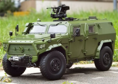 for Dongfeng FOR Mengshi Third generation CSK181 off-road vehicle 1/18 ...