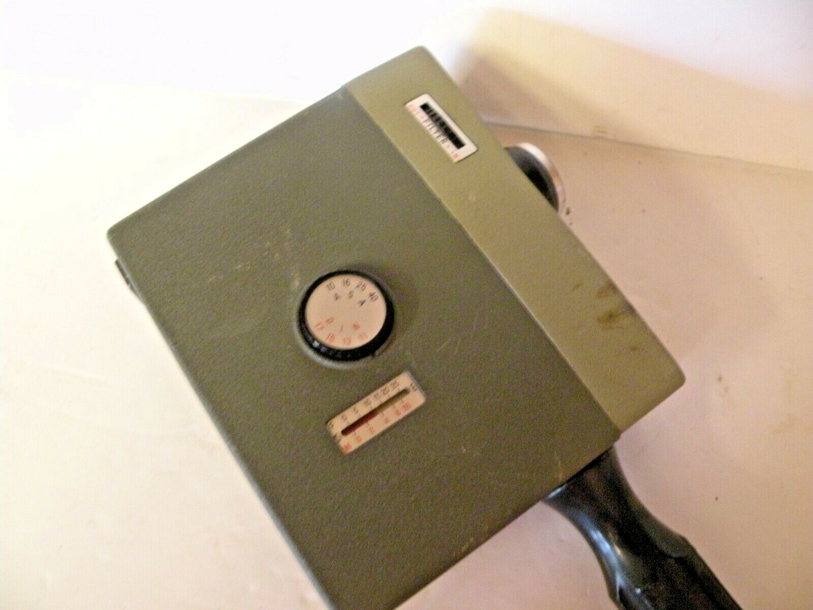 VINTAGE ARGUS AUTOMATIC 8 HANDHELD MOVIE CAMERA | eBay