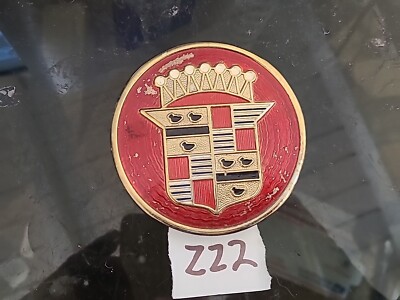 VINTAGE 1940S 50S CADILLAC BRASS WHEEL CENTER EMBLEM OEM ... GM CADDY ...
