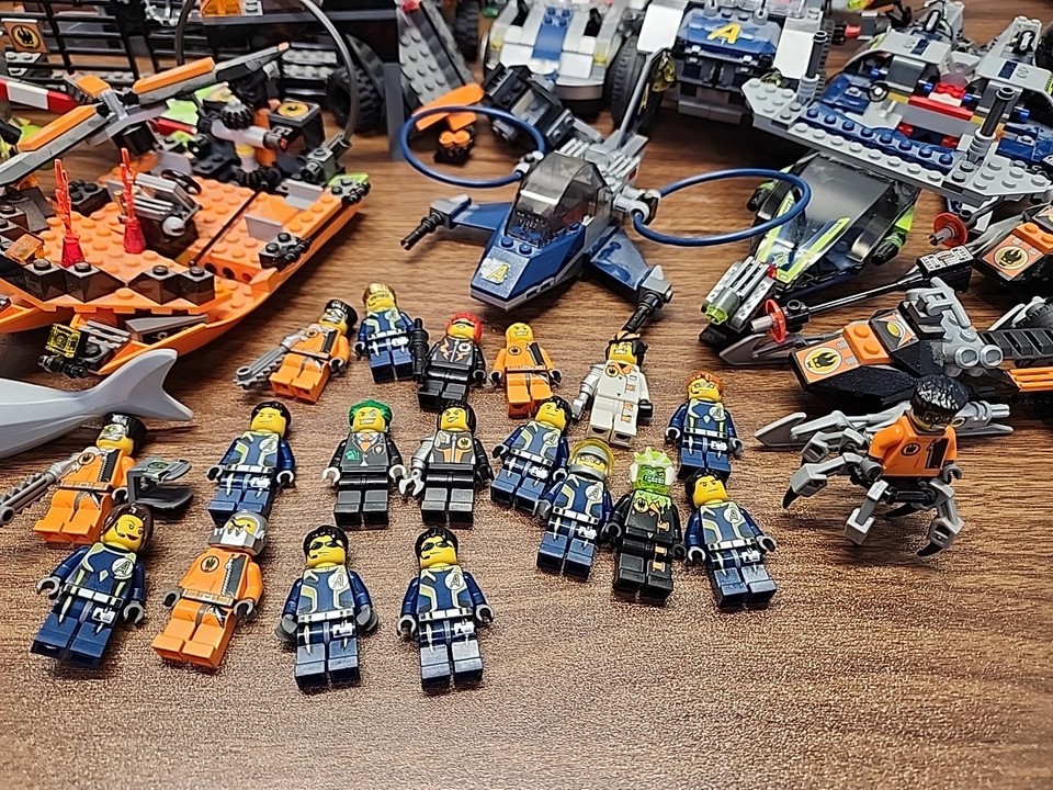 LEGO Agents Bulk Lot 8637 8634 8632 8633 8969 8630 8968 8631 w ...