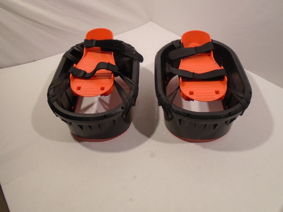 Moon Shoes Bouncy Shoes Mini Trampolines for your Feet One Size Fits ...