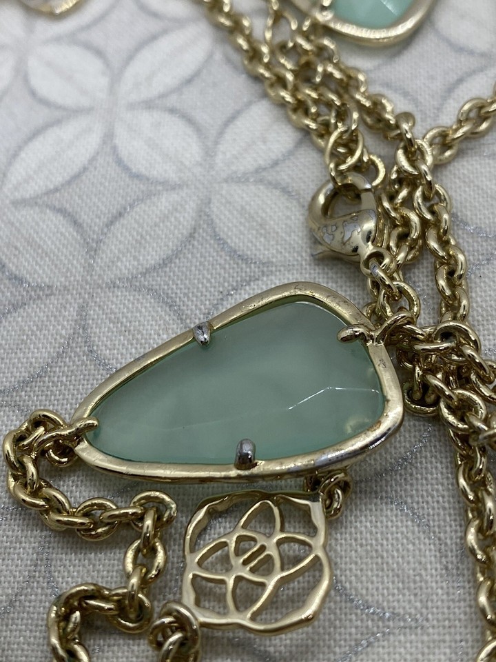 KENDRA SCOTT KINLEY LONG LOGO station Necklace Chalcedony light green ...