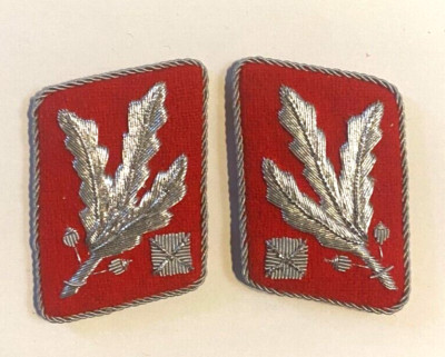 GERMAN WW2 ARMY XA BRIGADEFUHRER COLLAR TABS on RED | eBay