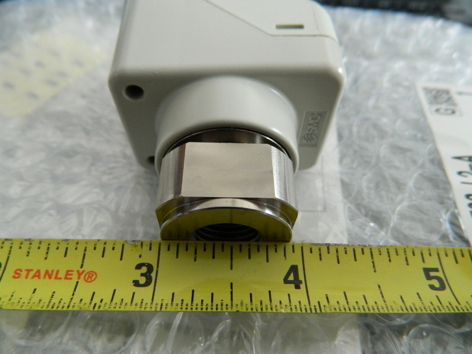 NEW SMC ISE77G-F02-L2-A High Precision Digital Pressure Switch with screen | eBay