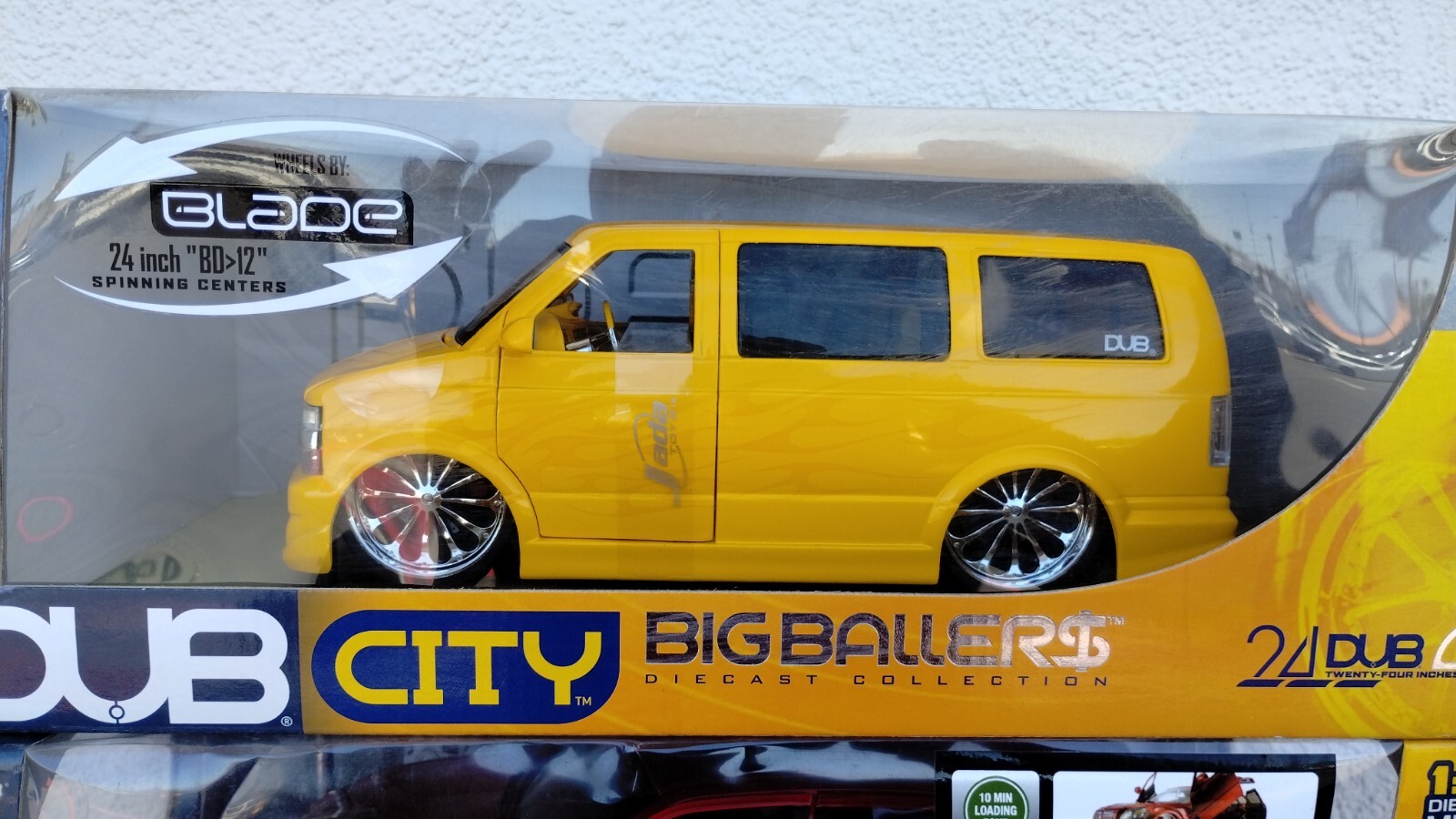 Jada Dub City Ballers Chevrolet Astro Van 1:18 Scale Diecast New Yellow ...