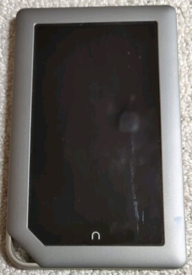 Barnes & Noble Nook Model No. BNTV250A Tablet 8GB, Wi-Fi, 7in Silver 24 ...