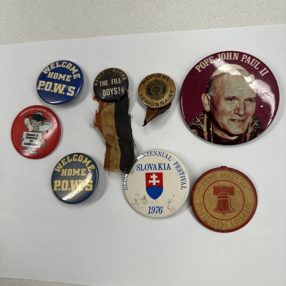 Vintage Military / POW / Religious Button Lot – P.O.W., Pope John Paul ...