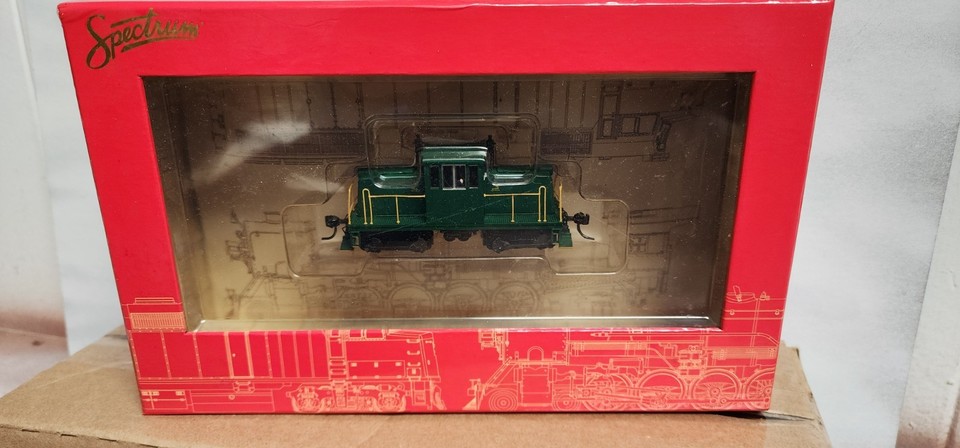 Bachmann Spectrum 85204 HO GE 45-Ton Diesel Switcher w side rods Green ...