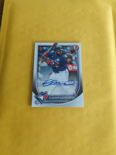 2025 Bowman VLADIMIR GUERRERO JR. #PRV-VG Paper Veteran Autograph Blue ...