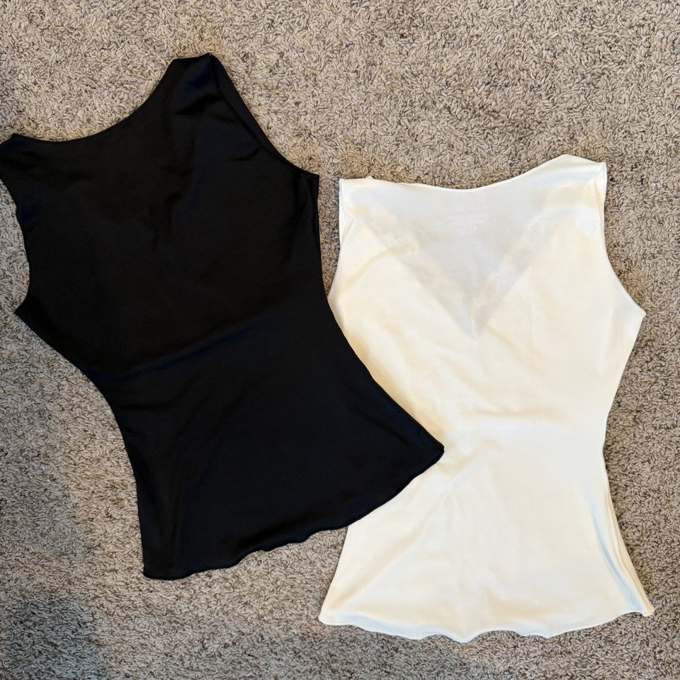Spanx Hide Sleek V-Neck Lace Trim Tank Top Shapewear Cami Set Of 2 Size ...