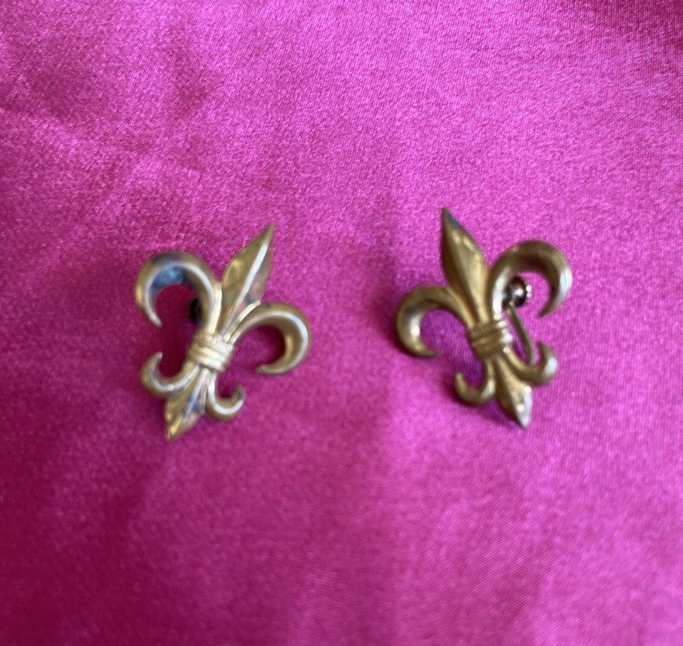 Vintage Bronze Tone Screw Back Closure Unique Earrings | eBay