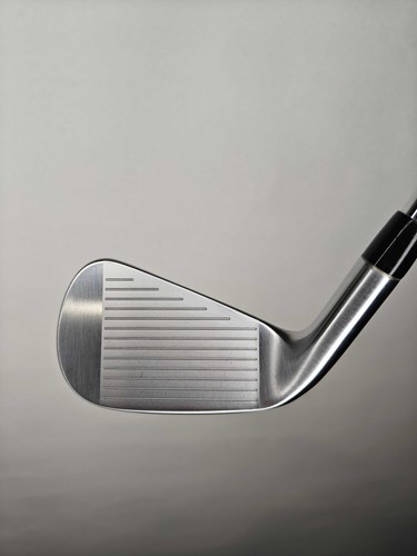 Titleist T200 '23 Irons 5-PW Right Handed AMT Black S300 Stiff Flex ...