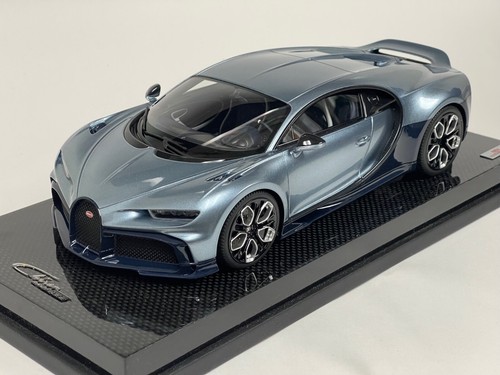 1/18 MR Collection Bugatti Chiron Profile Silver Blue on Carbon Fiber ...
