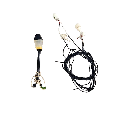 Lot of 5 Vintage HO Scale Lights for train set -- Street Lamp and Bulbs ...