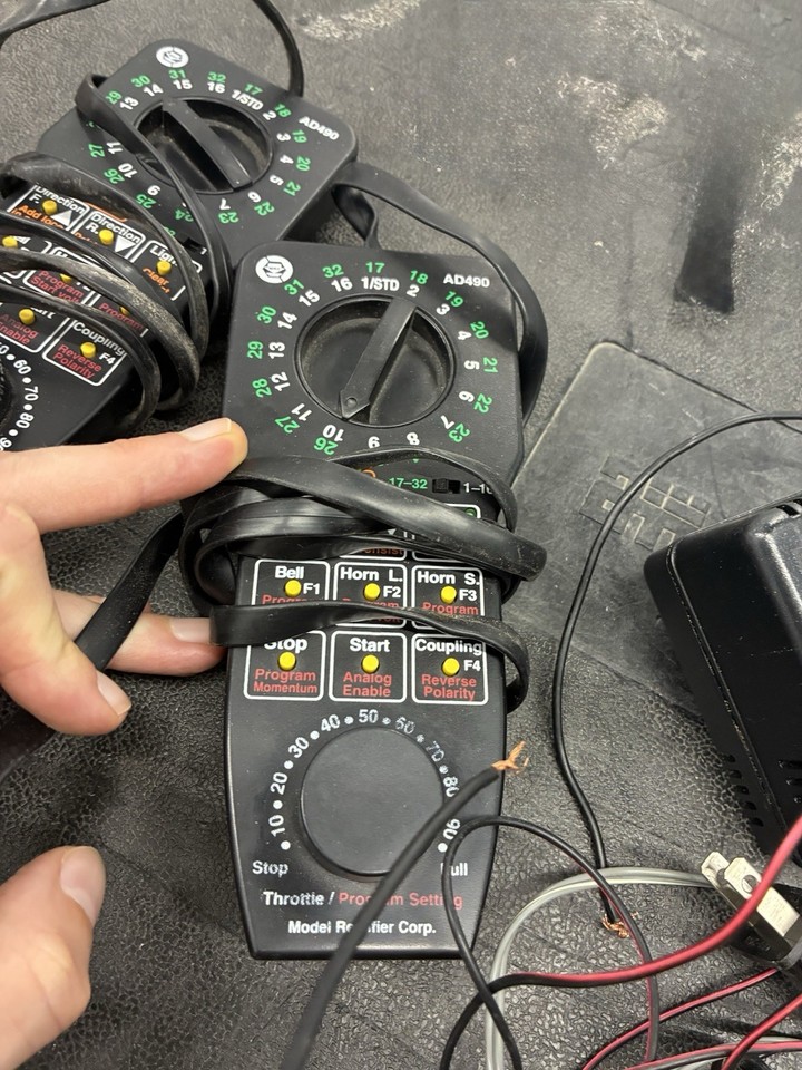 MRC DCC Lot 2 Throttles AD515 Power Supply Prodigy HO | eBay