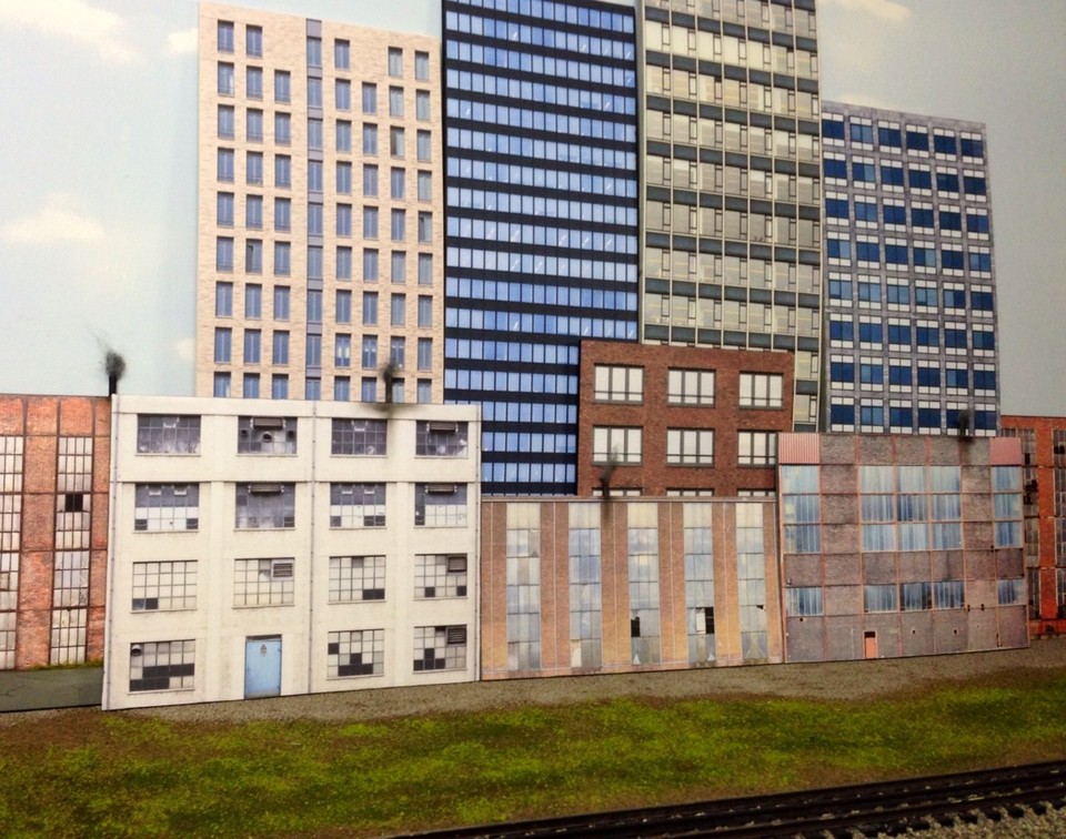 *O Scale Scratch Built Commercial #4 Skyscraper Building Front/Flat MTH ...