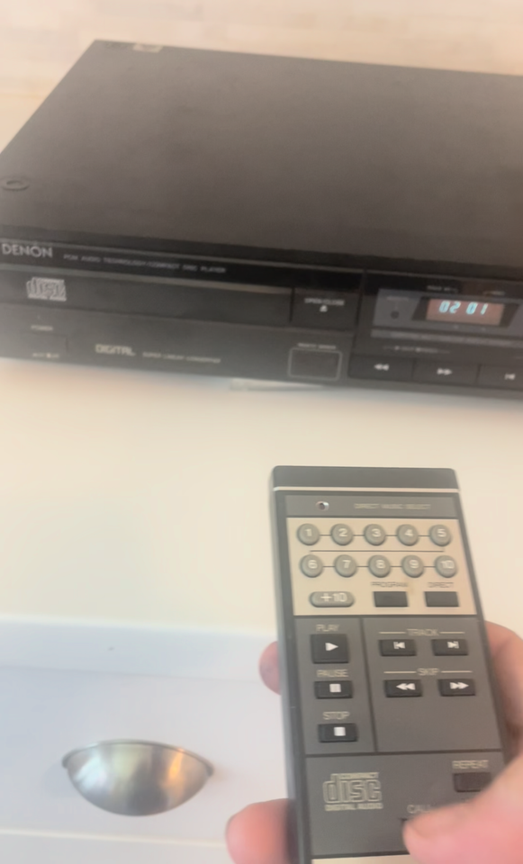 Denon DCD-1100 PCM Audio Tech. CD Player With Remote. Tested Working ...