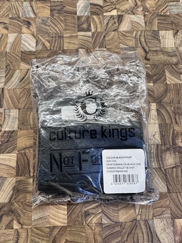 Culture Kings Gaming Wallet & Chip Black/Paisley NWT Not For Sale Promo ...