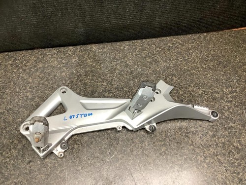 07 Honda ST 300 ST1300 Left Foot Rest +Bracket 23A | eBay