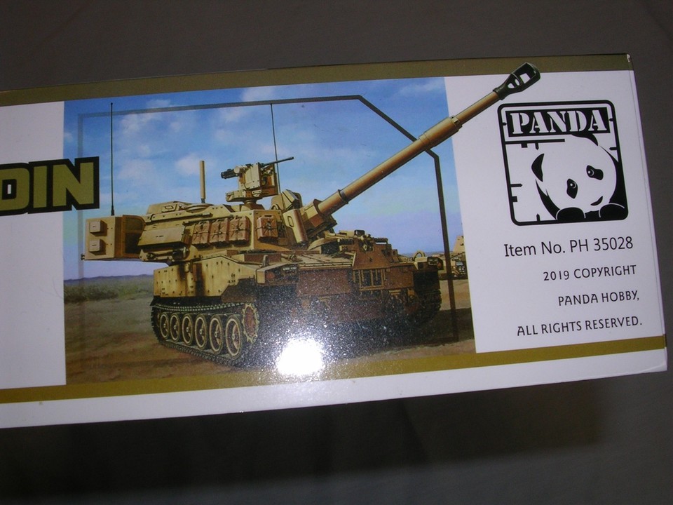 New 1/35 Panda M109A7 Paladin with bonus figure | eBay