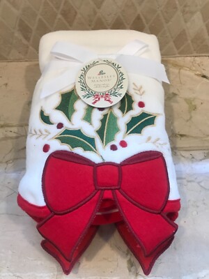 NWT Wellesley Manor Christmas Holly/Ribbon Hand Towel Set of 2 | eBay