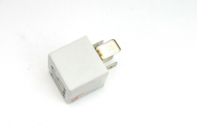 1998-2020 GENUINE AUDI A4 RELAY #370 8D0951253 OEM* | eBay