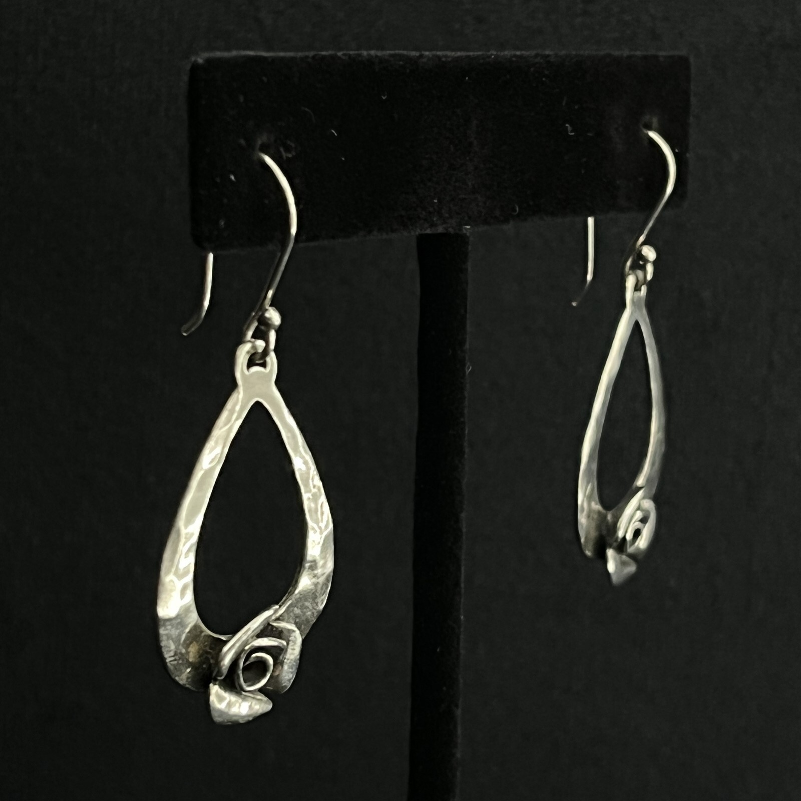 Modern Sleek Hammered Tear Drop Rose Flower Sterling … - Gem