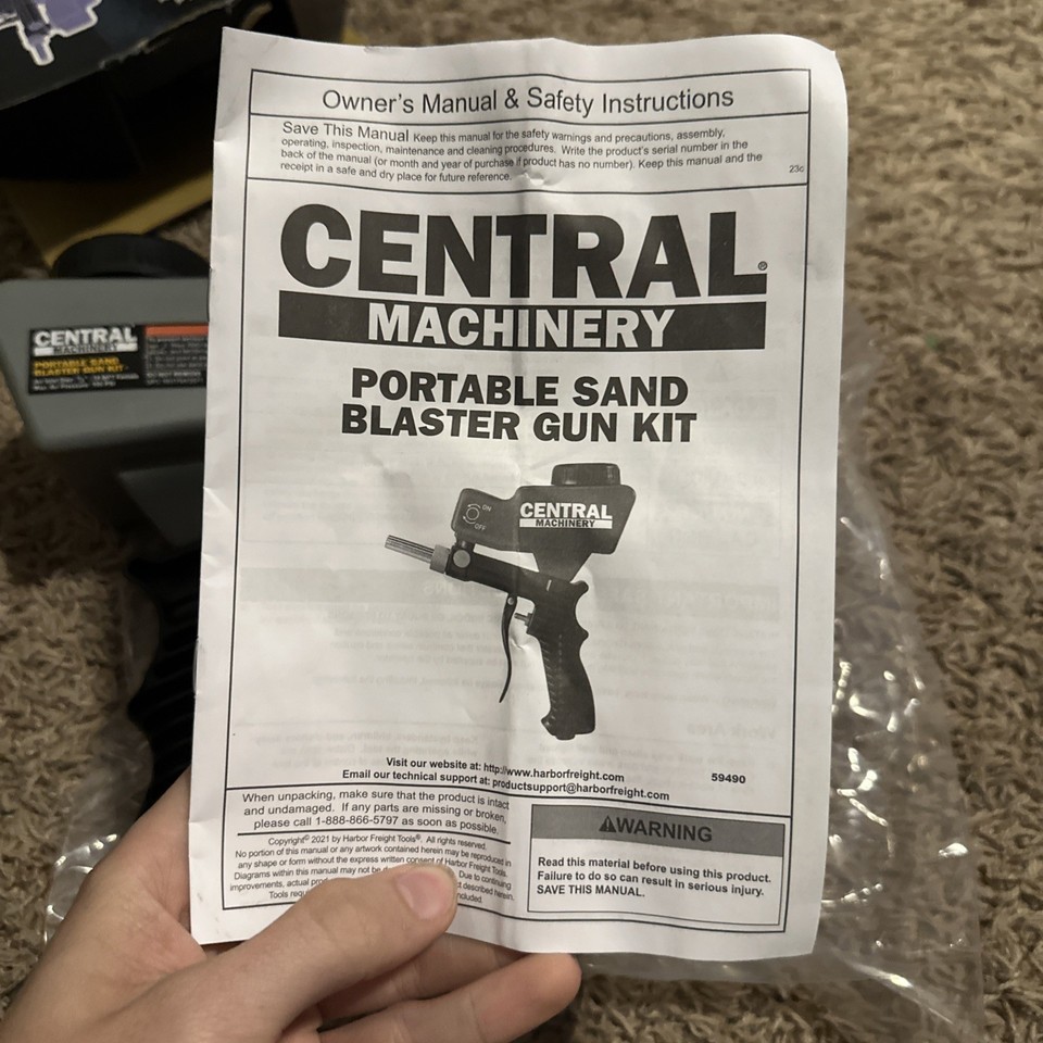 CENTRAL MACHINERY 18OZ PORTABLE SAND BLASTER GUN KIT 90PSI 7CFM | eBay