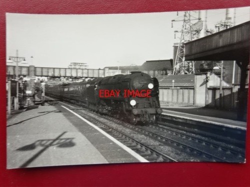 PHOTO SR MERCHANT NAVY LOCO NO 35029 ELLERMAN LINE | eBay